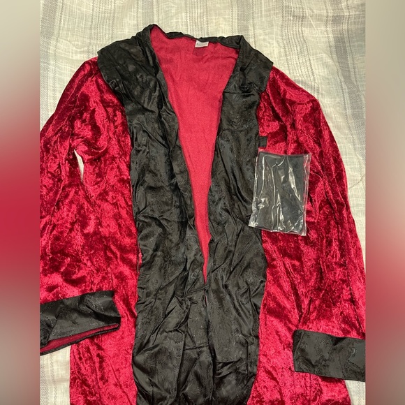 Other | Wrinkled Never Worn Plus Size Costume Robe Handkerchief Pipe ...